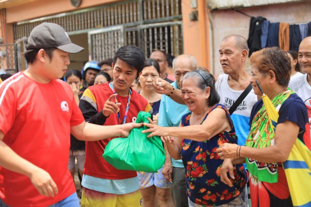 Grab PH, Red Cross, Jollibee, and McDonald’s unite for GrabBayanihan ...